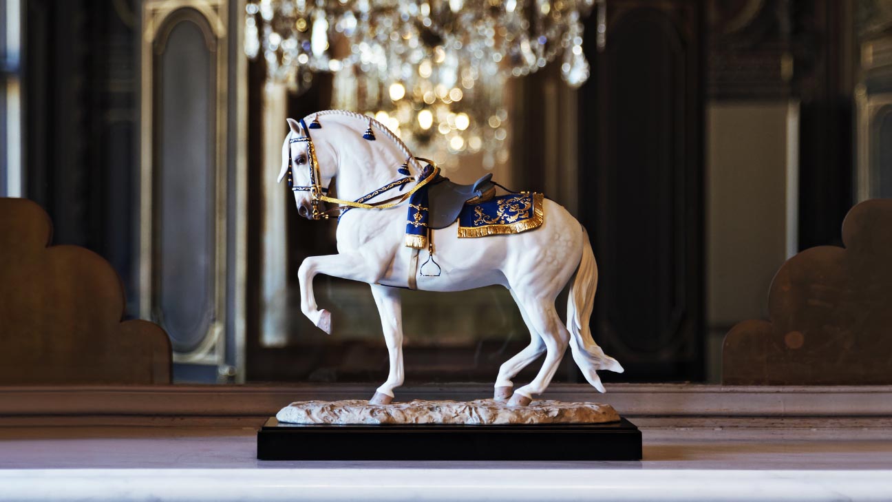 Masterpieces of Porcelain Art - LEVADE - Shop - Member's Portal - The ...